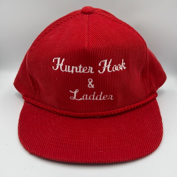 Mohr’s | Accessories | Vintage Corduroy Hunter Hook And Ladder Red Snap ...